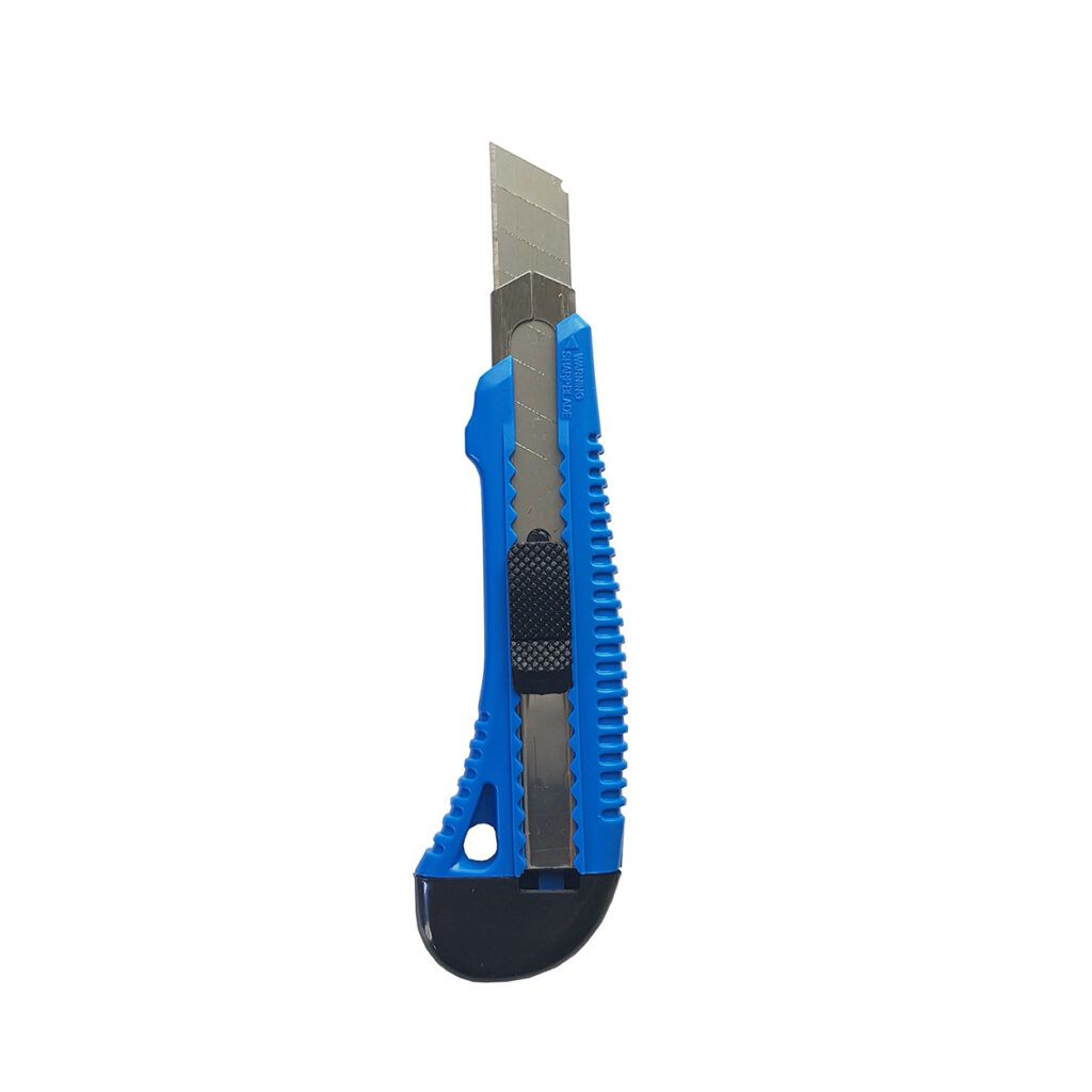 Push Lock Snap Blade Knife 18mm | Fleetwood